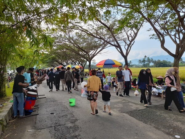 Nggruput, Wisata Kuliner Enak Tiap Minggu Pagi di Pringsewu